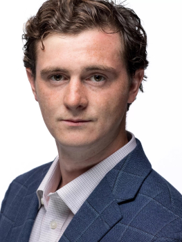 Team - C-Store Master